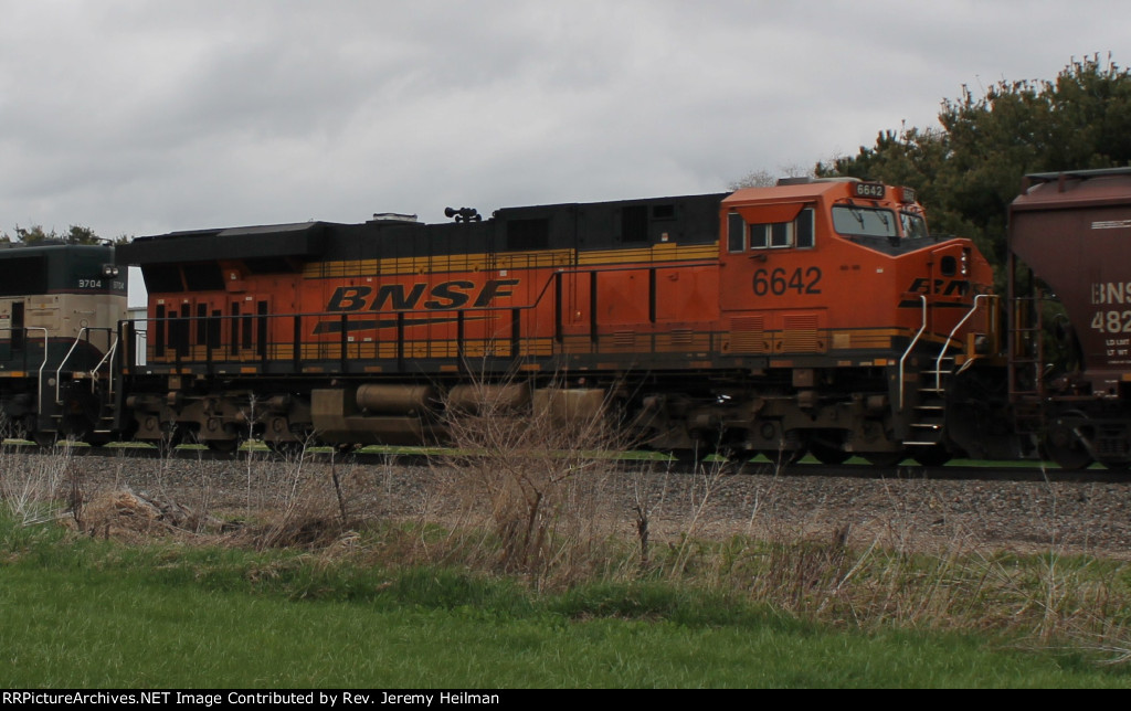 BNSF 6642 (1)